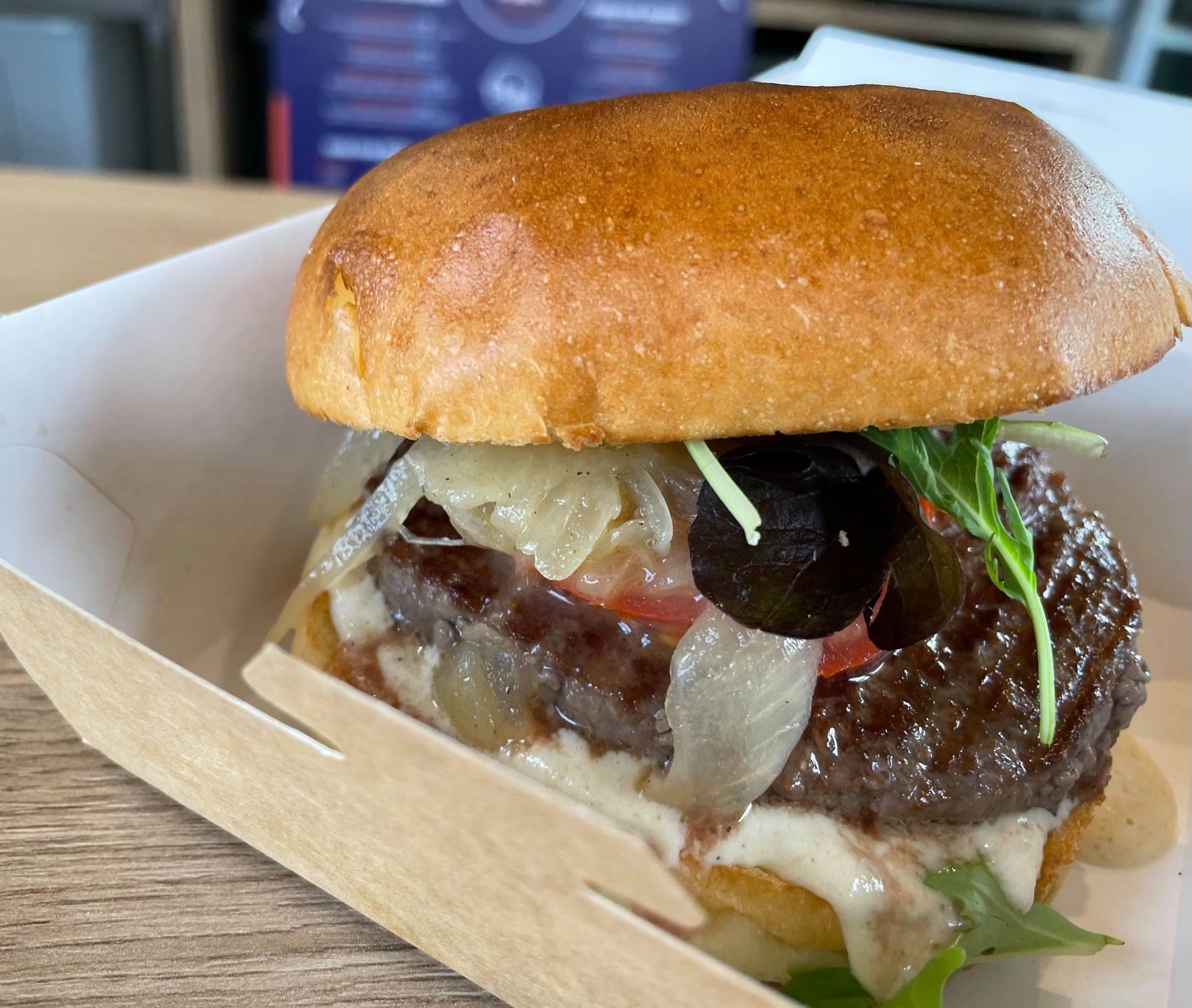 Ouverture Doug Food, le nouveau concept de vente à emporter | RESTO-Today